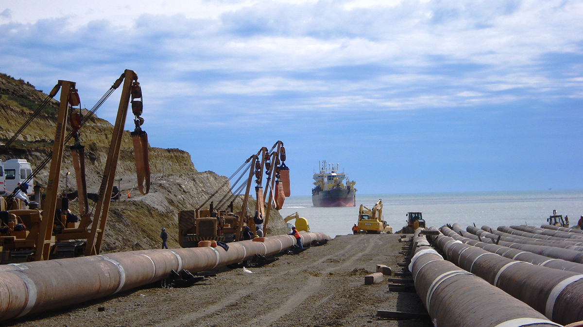 Boskalis - creating new horizons in oil & gas